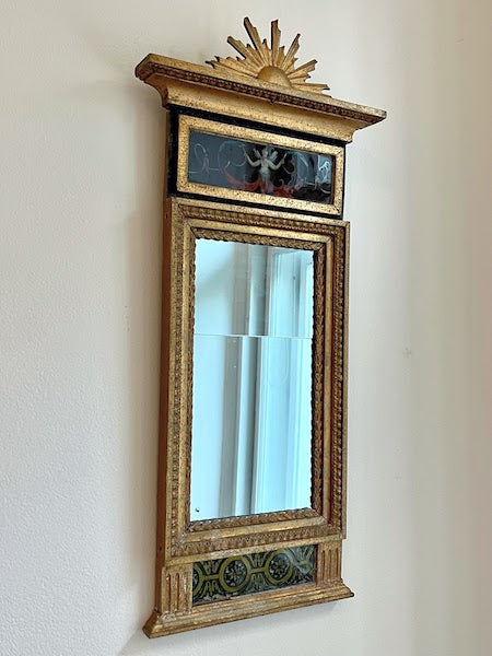 Gustavian gilded mirror – Médecine
